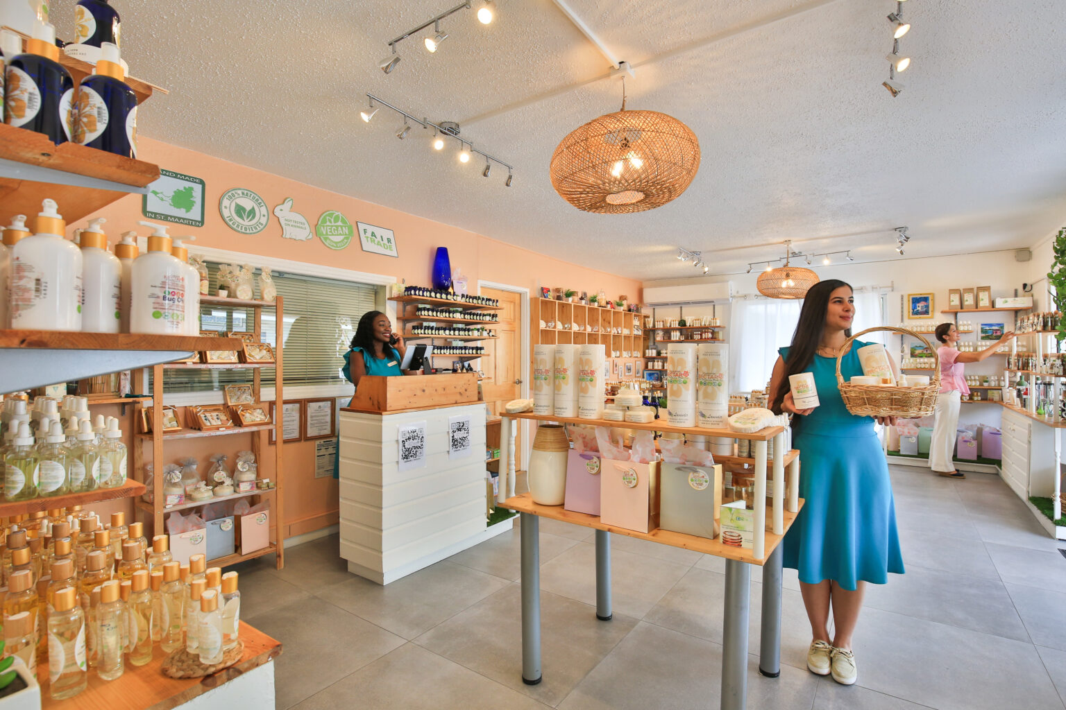 St Maarten / St Martin: a shopping haven from Philipsburg to Simpson Bay