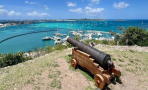 Monuments of the island of Sint Maarten / Saint Martin