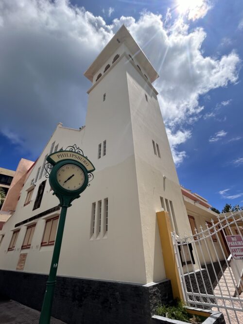 Monuments of the island of Sint Maarten / Saint Martin