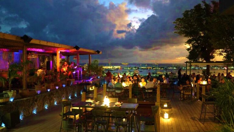 Best Restaurants in St. Maarten | Dining & Local Food Guide